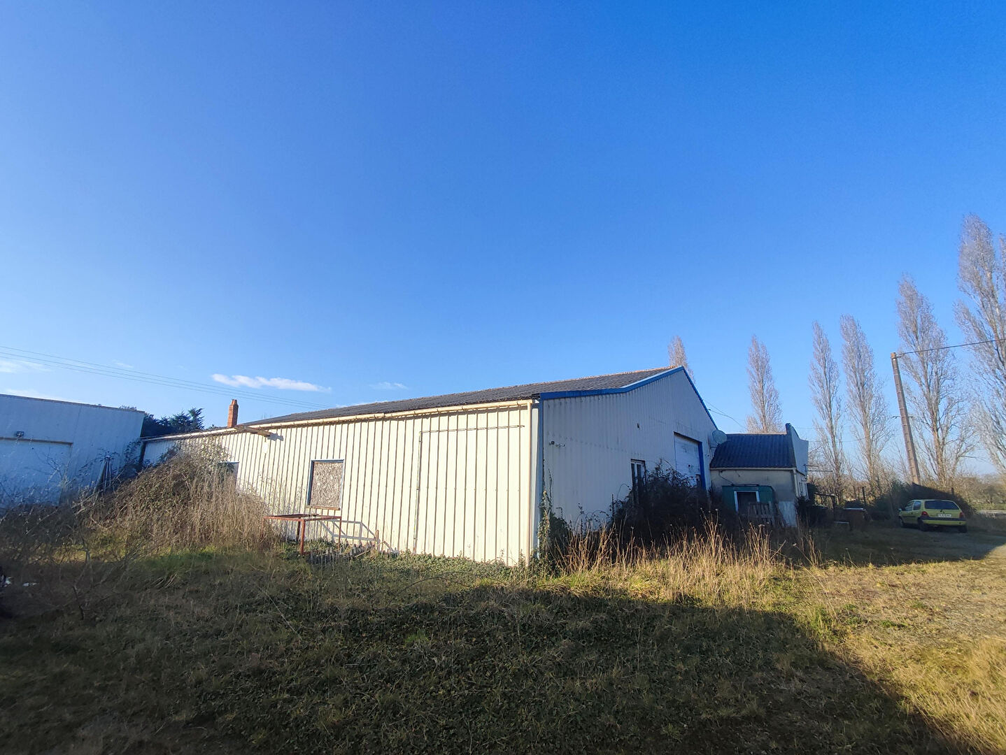 Achat local commercial Saint-Vincent-sur-Oust - 900 m² - 153 440 € ⇔ ...