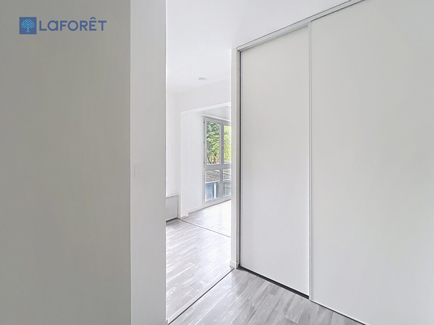 Location appartement près de 56100 - 1 pièce(s) - 26 m² - 450 €/mois ...