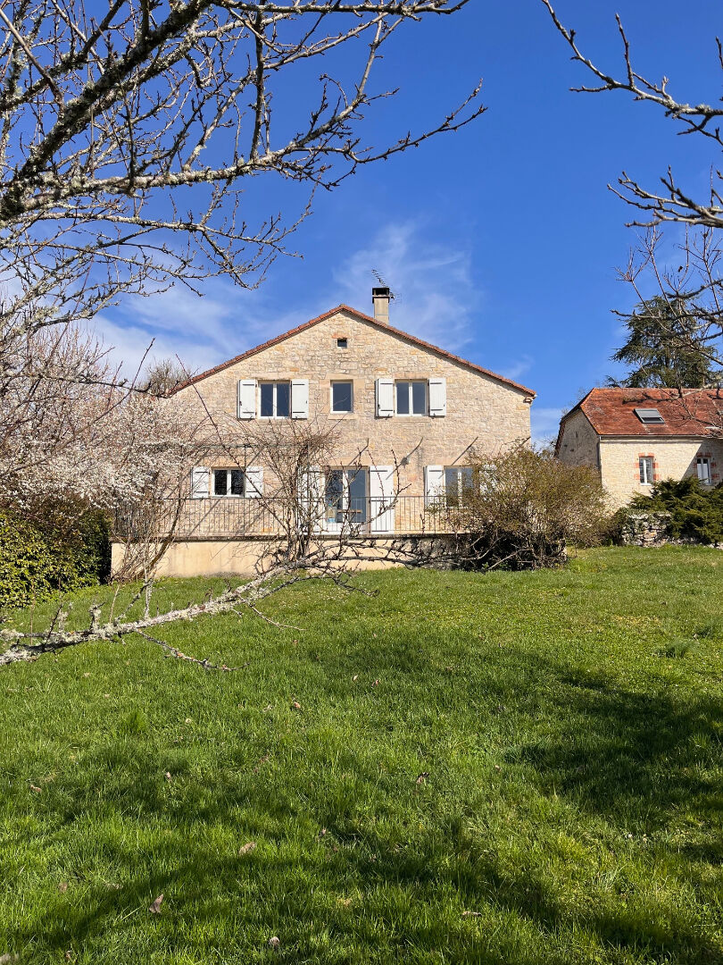 Achat maison Les Pechs du Vers - 8 pièce(s) - 223 m² - 450 000 ...