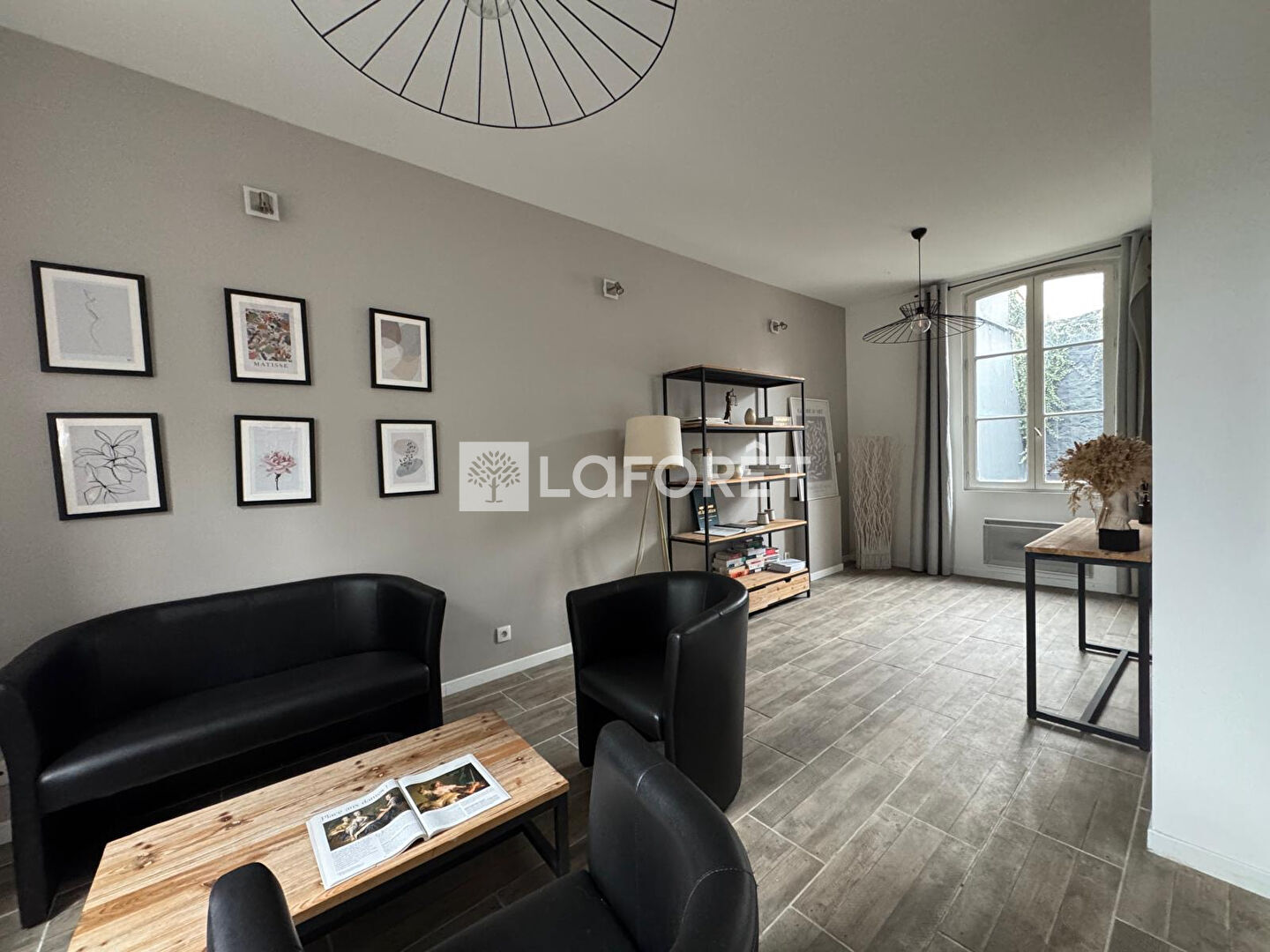 Location local commercial près de CLERMONT - 35 m² - 520 €/mois HT HC ...