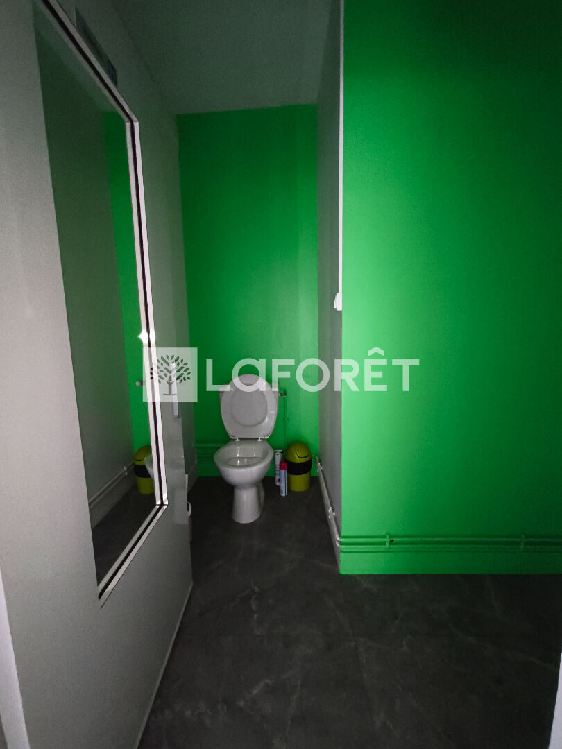 Location local commercial Elbeuf - 2 pièce(s) - 30 m² - 350 €/mois HT ...
