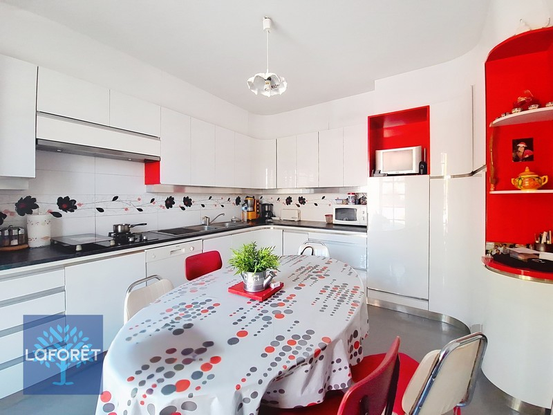 Achat maison Maen Roch - 7 pièce(s) - 151 m² - 231 000 € | Laforêt ...